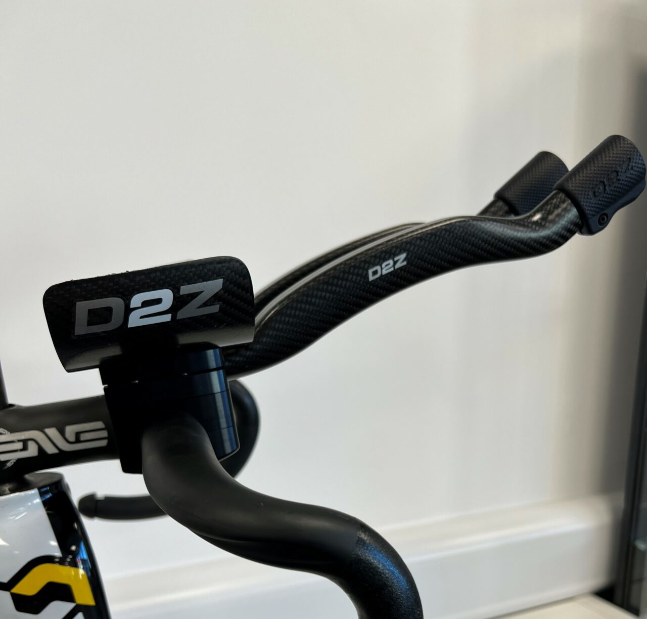 D2Z and ENVE bike parts. SES wheels, extension poles, arm rests etc